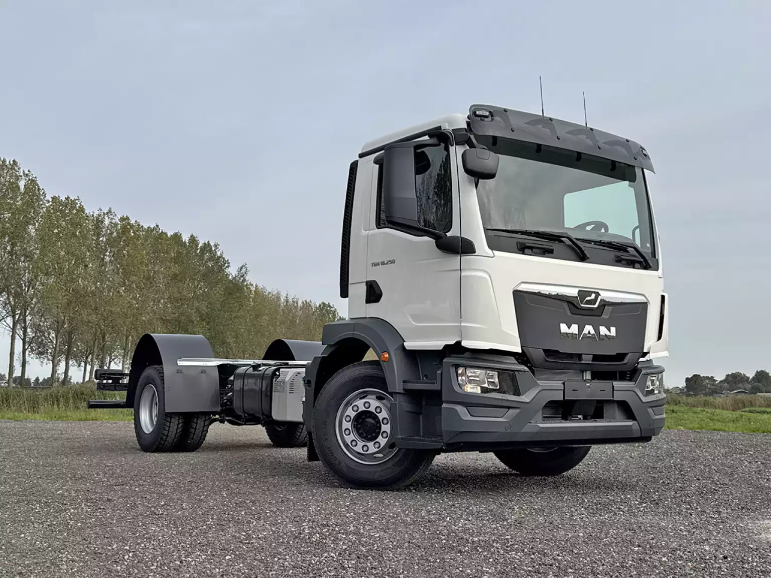 MAN TGM 18.250 BB CH 4x2 Châssis Cabine for sale | vanvliet.com